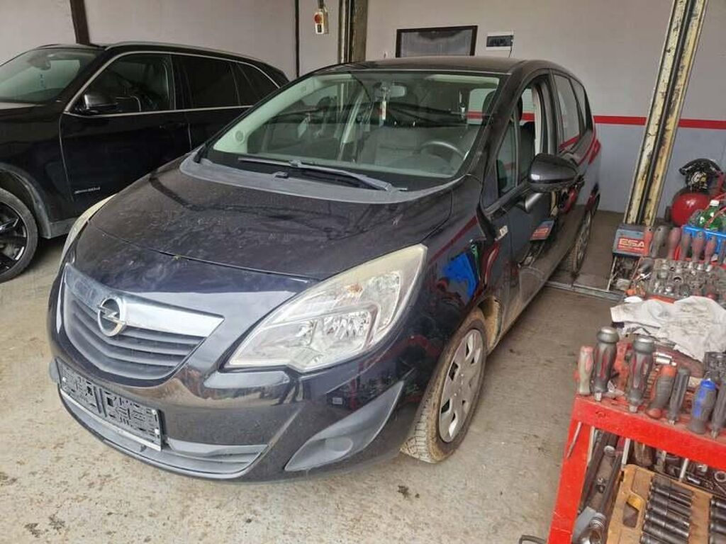 OPEL MERIVA 1.7 2011. GOD. - KOMPLETAN AUTO U DELOVIMA | 1.7cdti