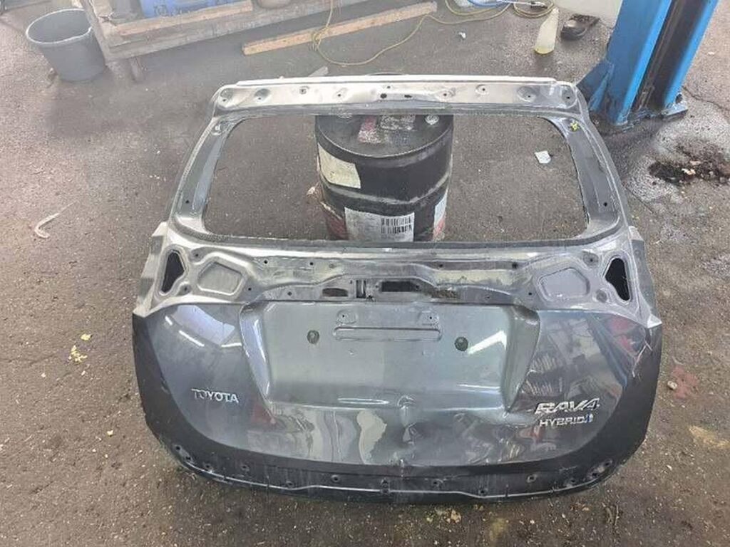 GEPEK VRATA ZA TOYOTA RAV 4 OD 2006. DO 2023. GOD. | Svi delovi za