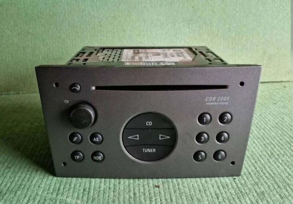 FABRICKI RADIO CDR2005 ZA OPEL AGILA, COMBO, CORSA C . | Svi