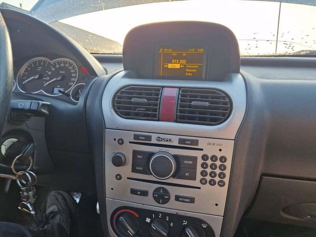 RADIO I DISPLEJ CD 70 NAVI ZA OPEL COMBO, CORSA C, TIGRA | Svi