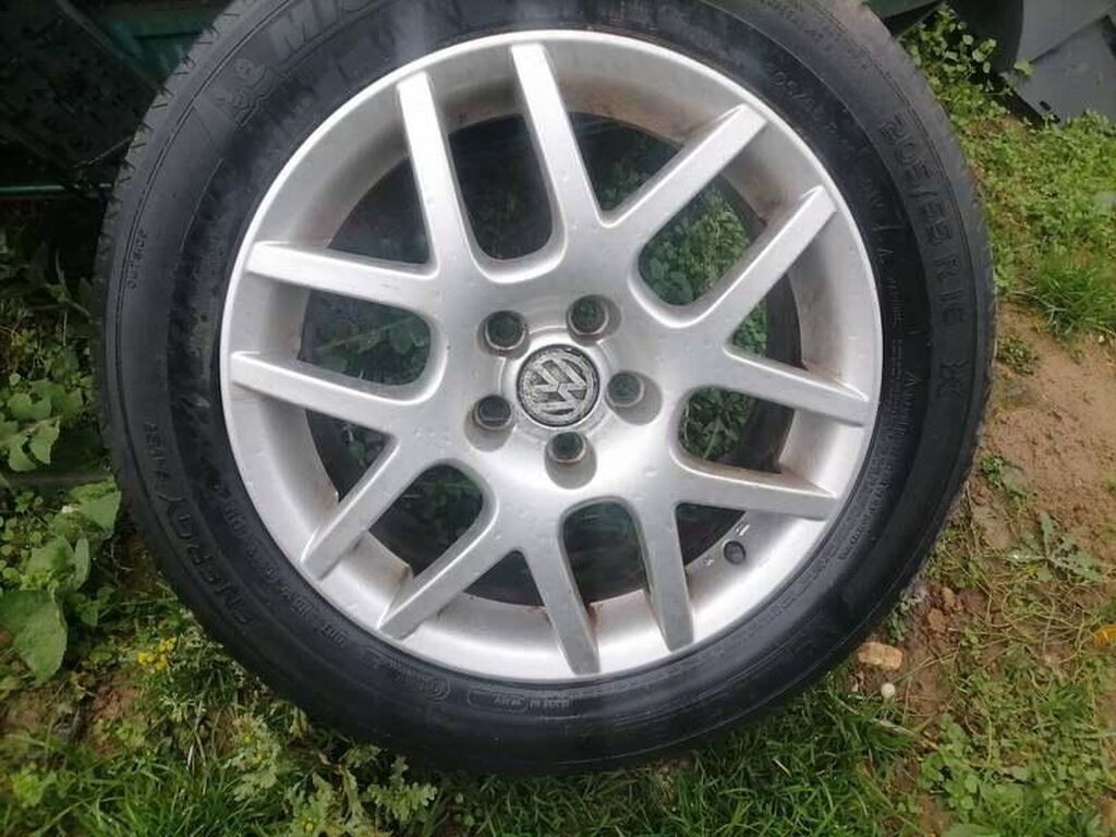 DELOVI ZA VOLKSWAGEN GOLF 4, GOLF 5 | Delovi za golfa 4 i 5