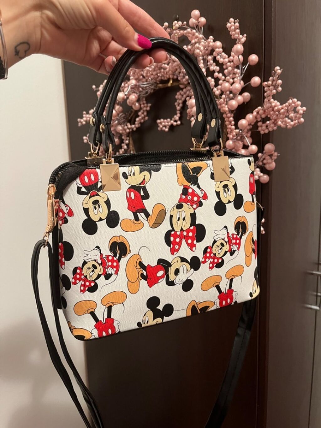 Michael kors disney torba kozna nova 2500 din