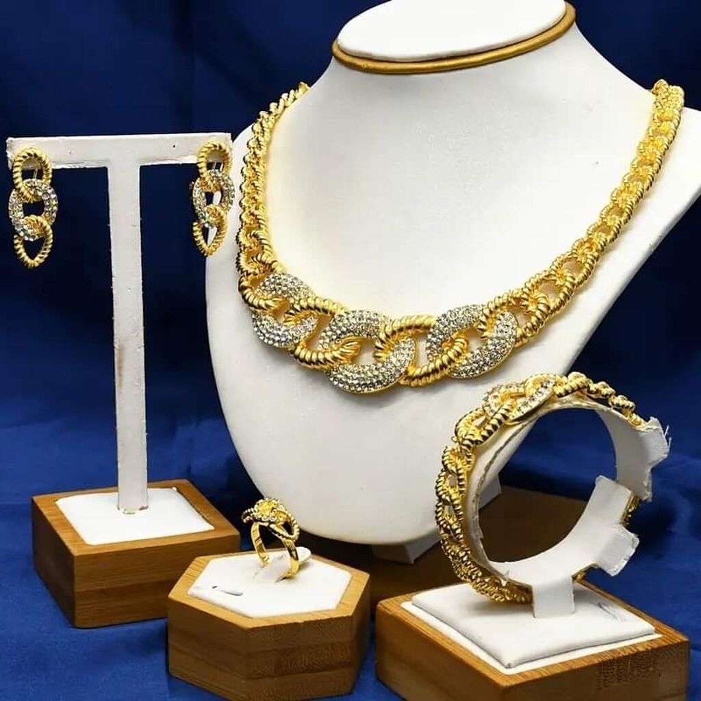 Set nakita 2000