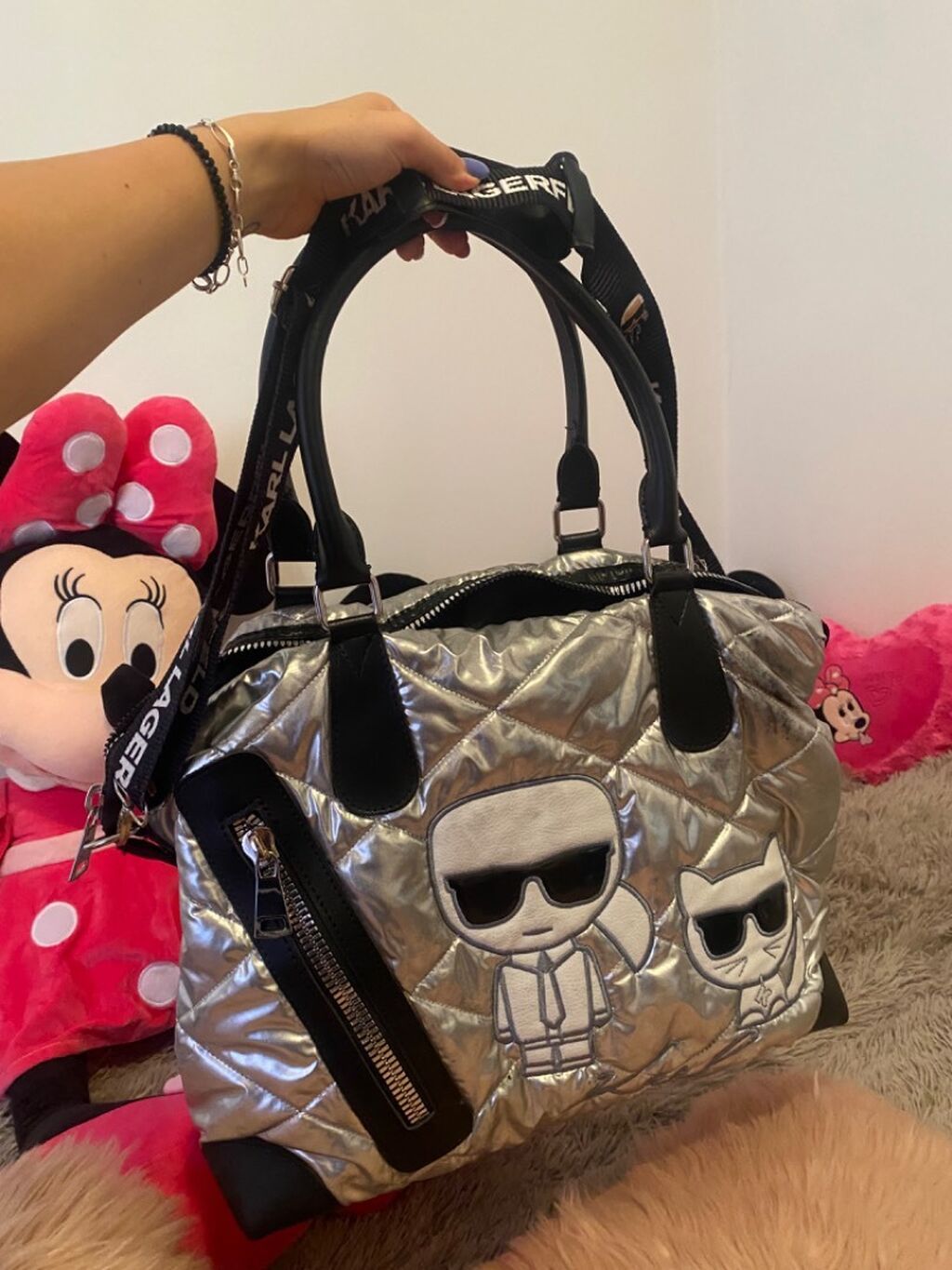Karl torba predobra 2500 din plus poklon gratis