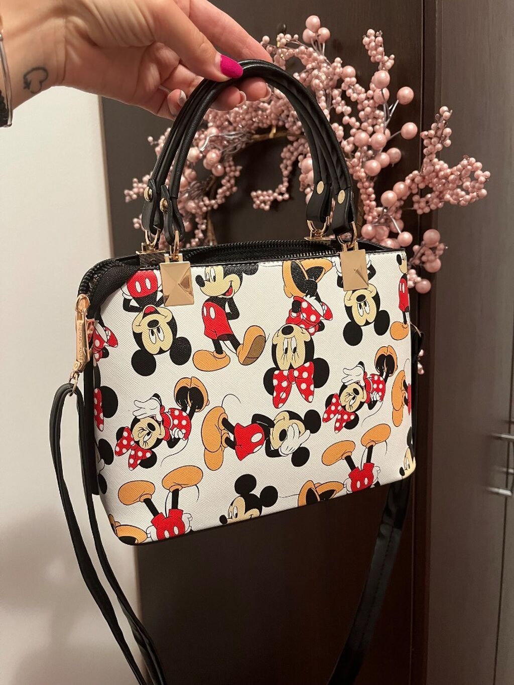 Michael kors disney kozna torba 2500 din nova