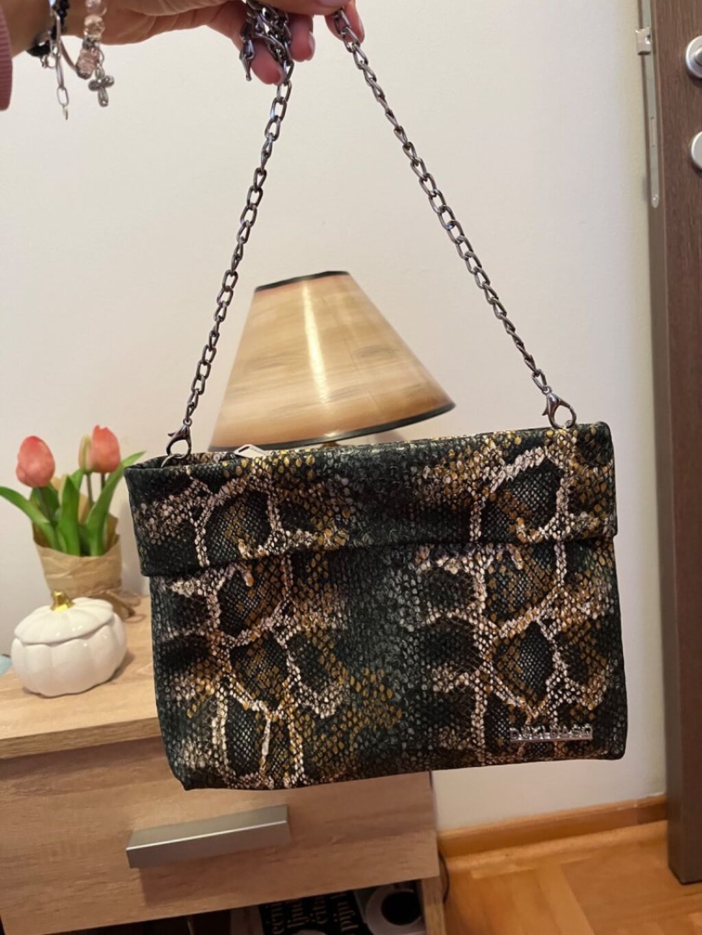 Duki daso kozna torba original nova dnizena akcija 1500 din