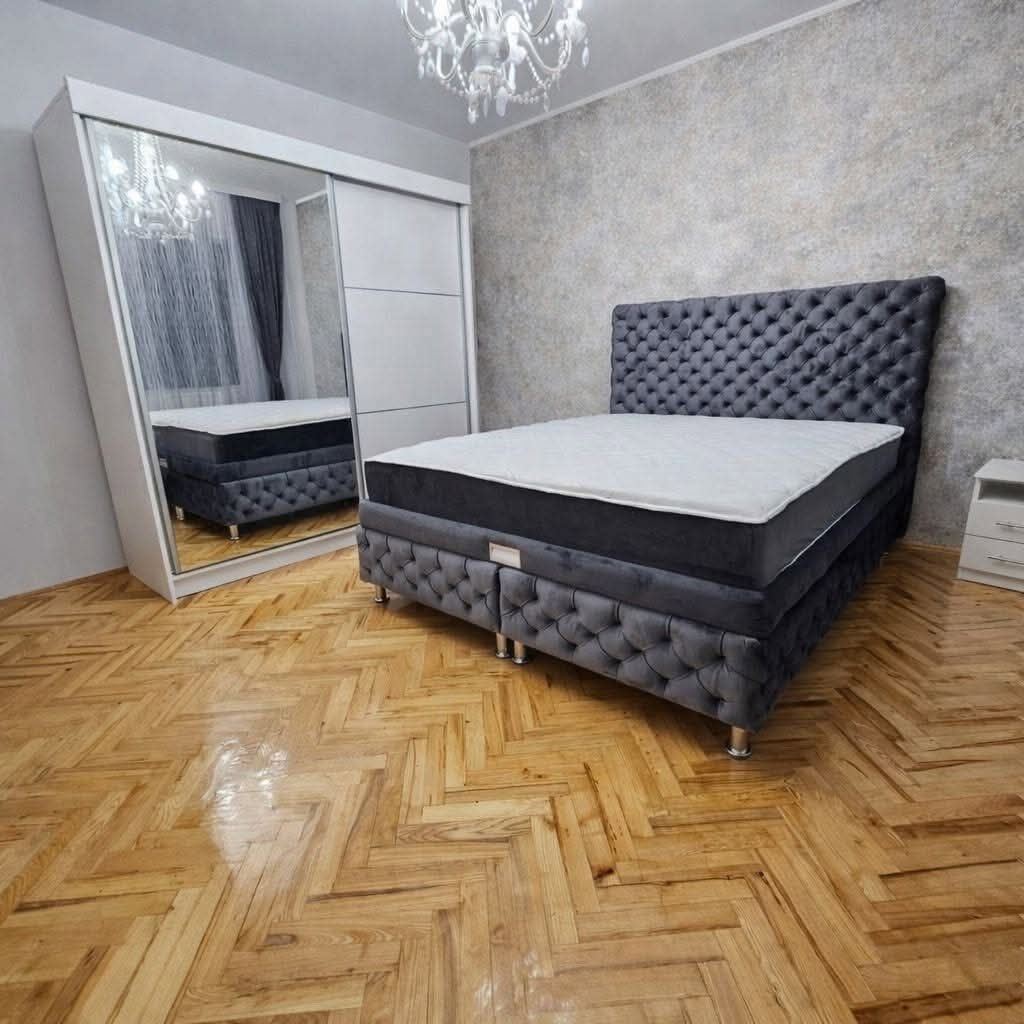 Spavaca soba "HELENA BOX", Krevet je dizajniran da bude centralna