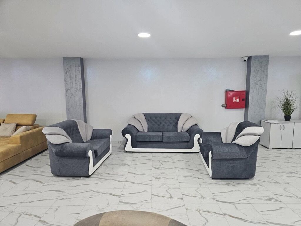 Trodela garnitura TEODORA za dnevni boravak – sofa 3-sed + dva