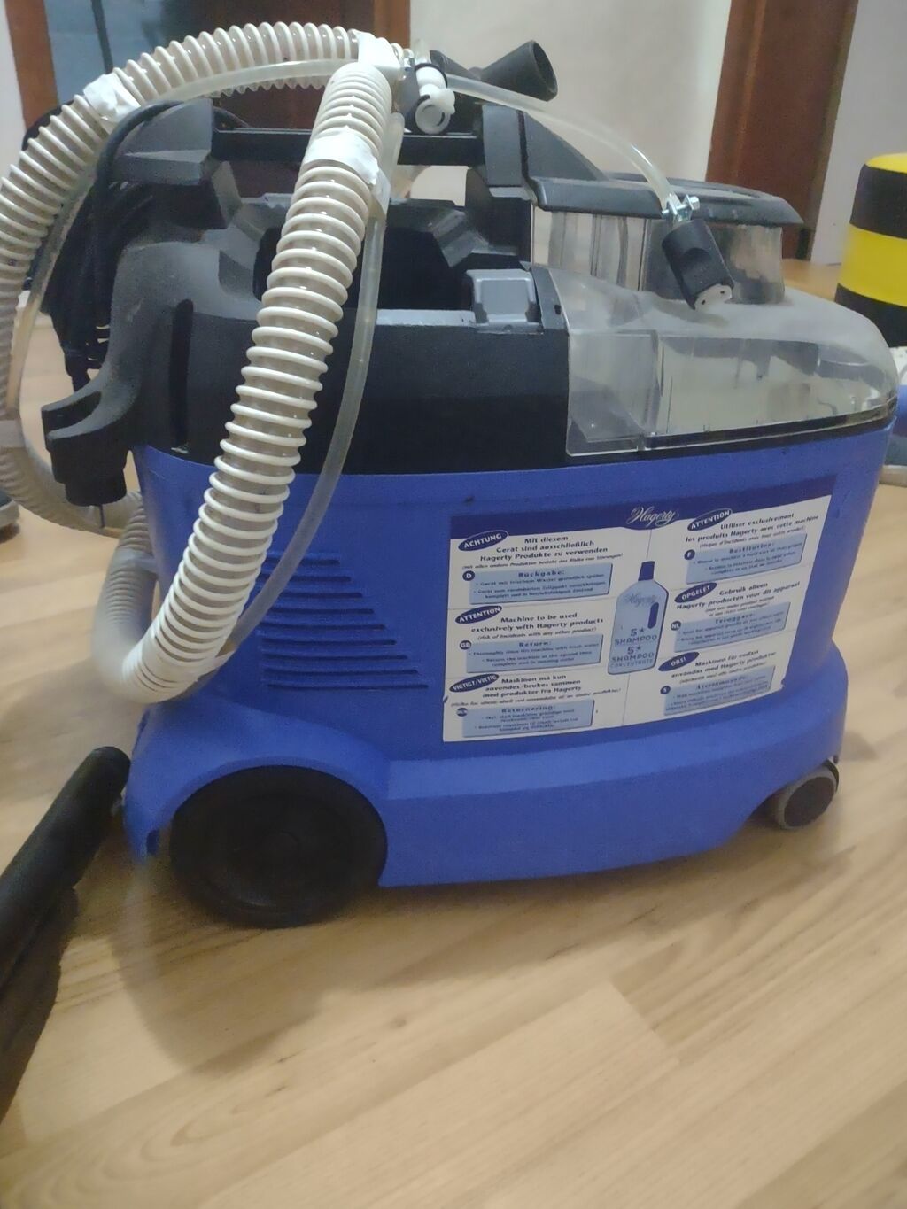 Karcher puzzi 7 mala velika papucica. dobro stanje. - Tip: mašina za