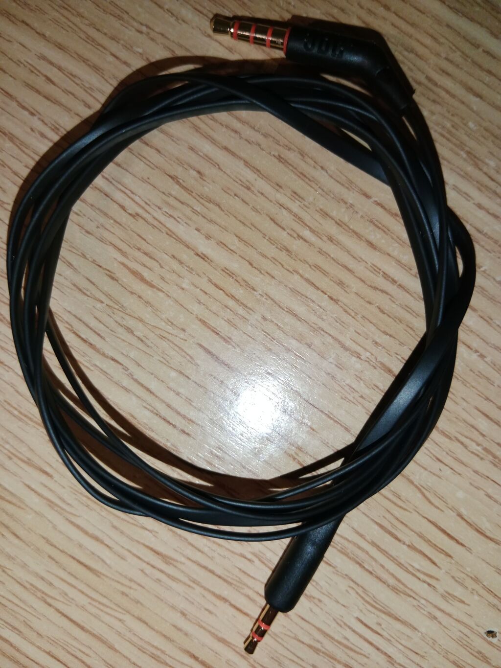 ORIGINAL vrhunski svetski kvalitet izrade silikonskog ( 3.5mm na 2.5mm