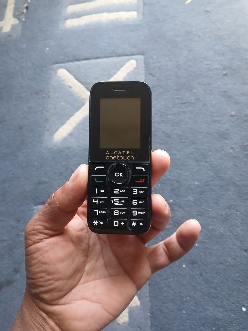 Alcatel OneTouch 1016D,Ds Sim-Free.Oba slota rade na svim mrezama i