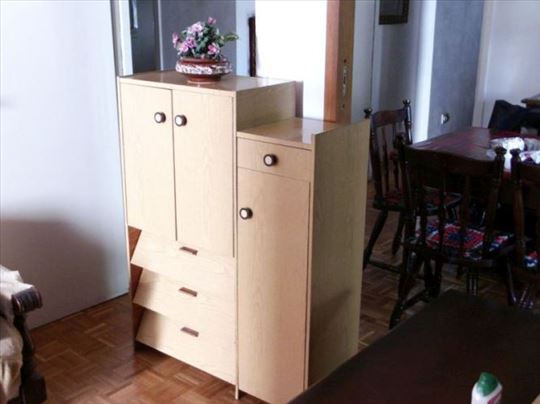 Komplet 3 lepa ormana kvalitetni drvo