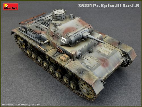 MiniArt 35221 Pz.Kpfw.III Ausf.B w/Crew