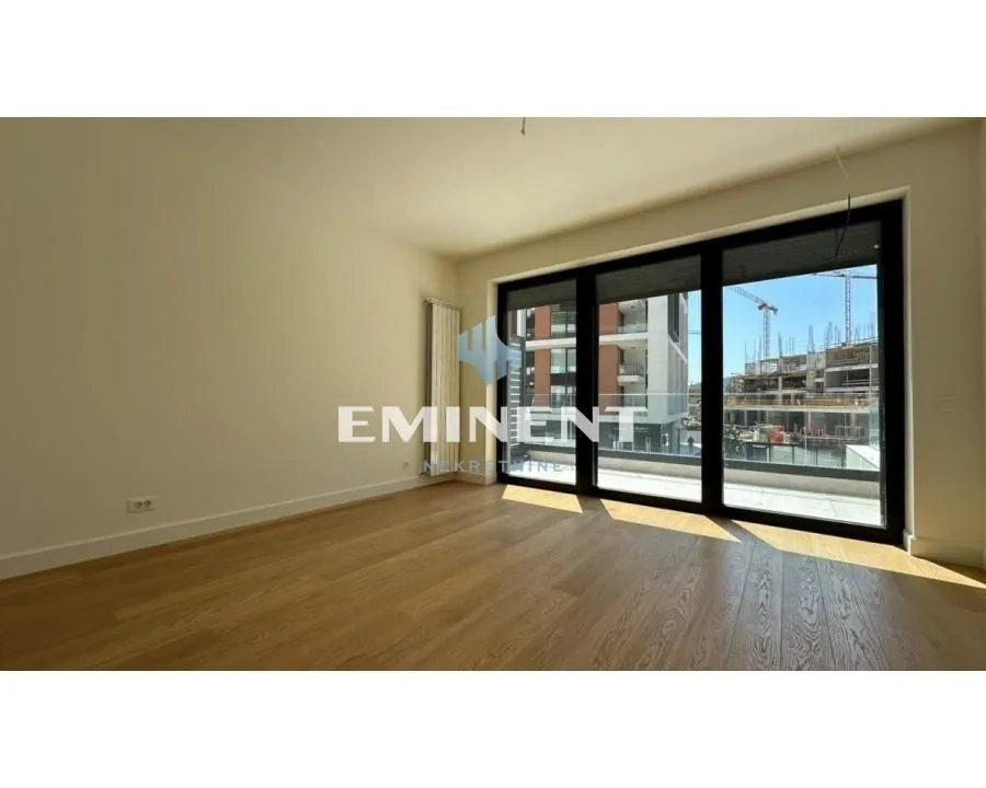 Prodaja, jednosoban stan, 40m², Novi Beograd Blok 67, Novi Beograd Sve Podlokacije