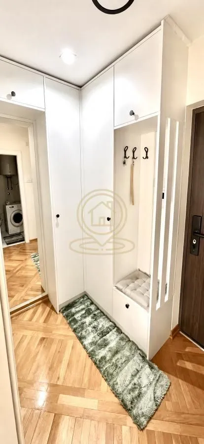 Prodaja, jednosoban stan, 40m², Pantelej, Niš