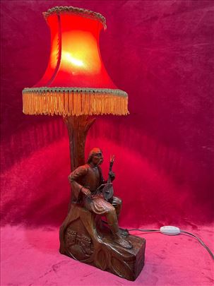 Unikatna lampa - Filip Višnjić