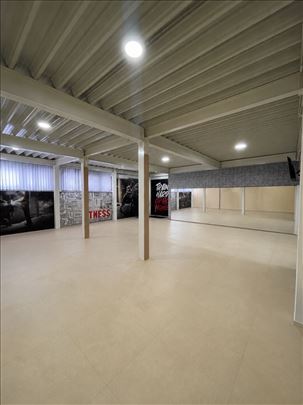 Izdaje se sportski prostor/sala -N. Beograd,Ledine