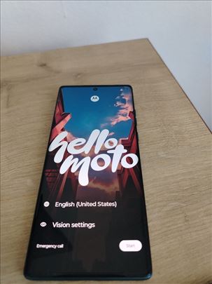 Prodaja telefona Motorola