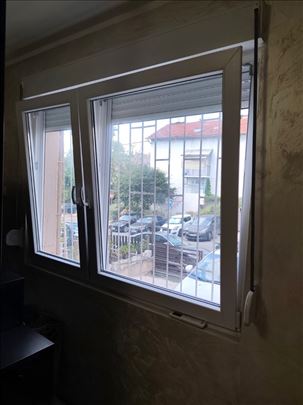 PVC Prozor 180x140 Sigenia