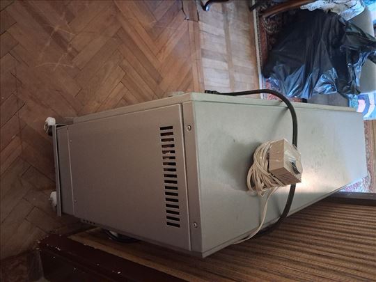 Prodajem tea pec 5