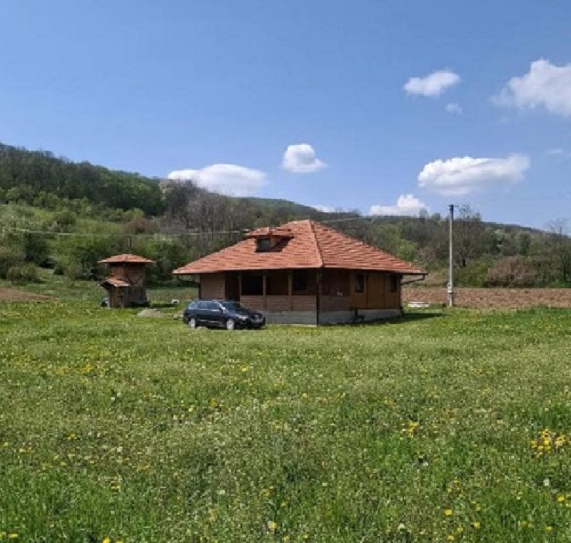 Vikendica, Brusnica