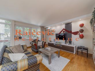 55m² 176.000€
Beograd, Rakovica, Skojevsko naselje, Luke Vojvodica