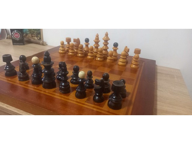 igra stari šah 47,5cm*47,5cm