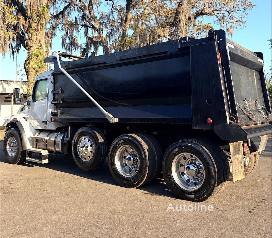 Mack Granite 84FR kiper