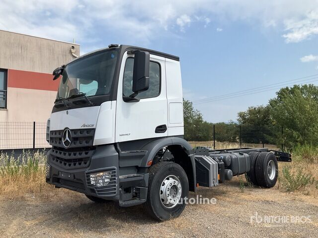 Prodaje se Mercedes-Benz Arocs 5 1840 KN-CHNT kamion šasija na aukciji