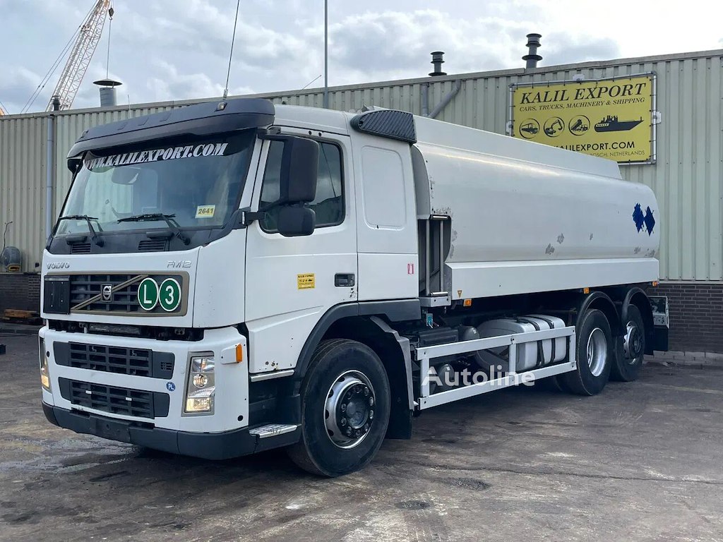 Volvo FM 12.420 Fuel Tank Truck 19.000 Liters 6X2 Manuel Gearbox Good autocisterna