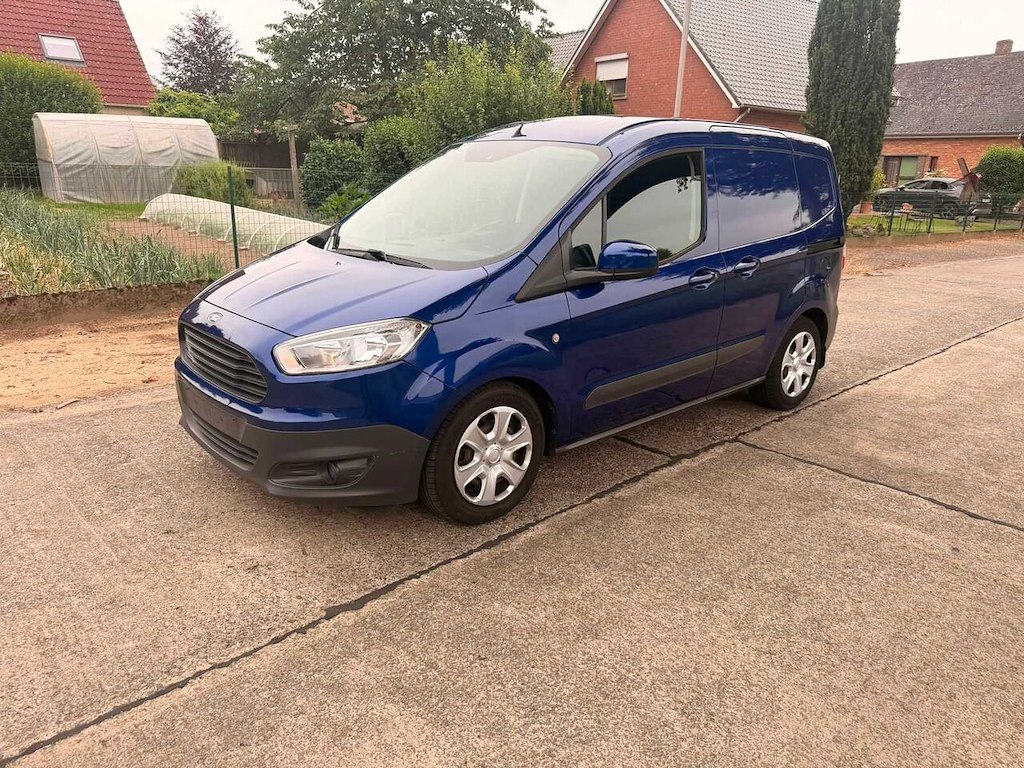 Prodaje se Ford Transit courier laki furgon na aukciji