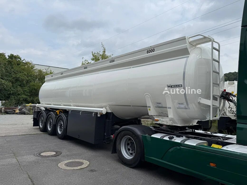 Nova Willig 38050 Ltr., 5 Kammern, ADR, SAF poluprikolica autocisterna