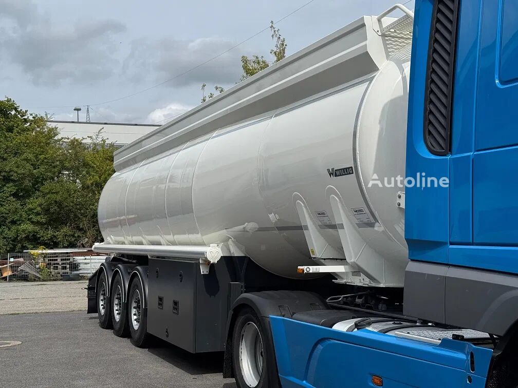 Nova Willig 35000 Ltr., 5 Kammern, ADR, SAF poluprikolica autocisterna