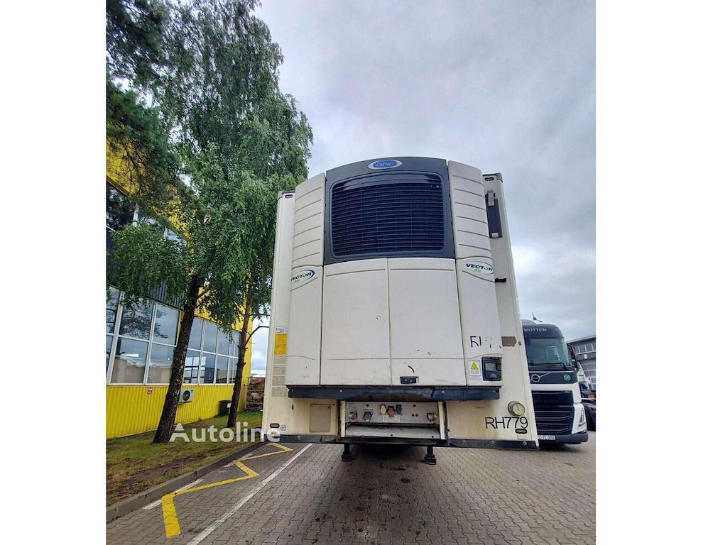 Prodaje se Schmitz Cargobull SKO 24 poluprikolicu hladnjaču na aukciji