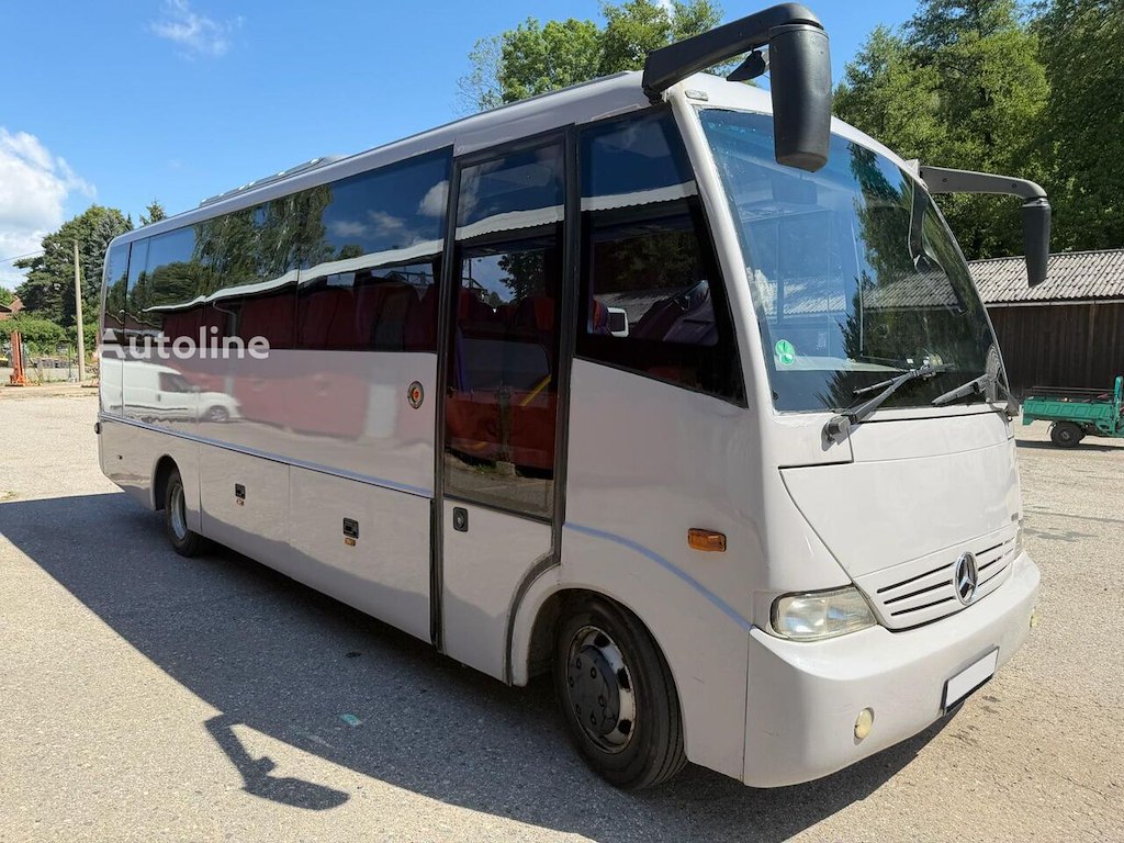 Mercedes-Benz VARIO 816 D 30 seats turistički autobus