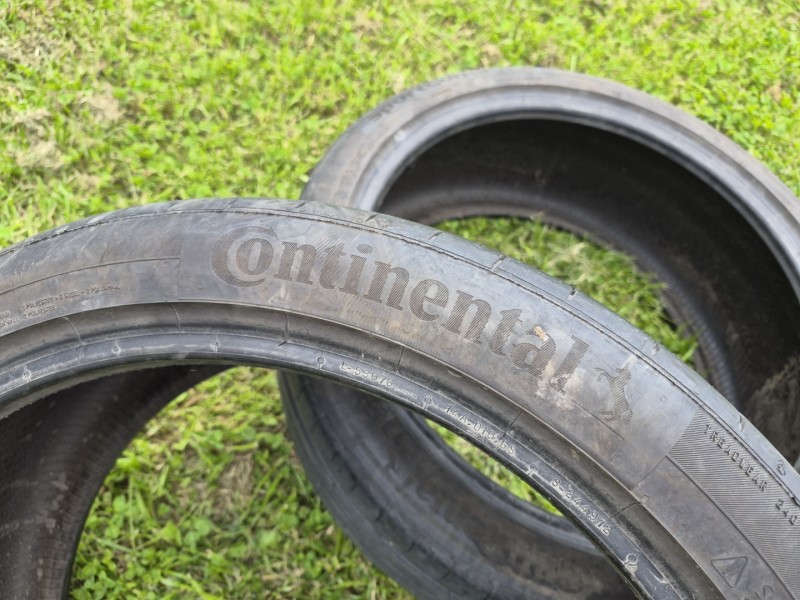 235 40 19 letnje gume, 2kom, 5mm