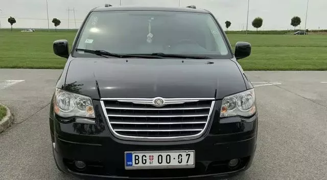 POGREBNO VOZILO CHRYSLER VOYAGER