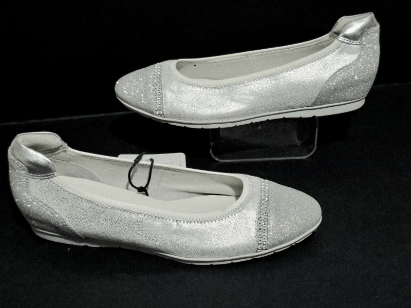NOVE ,,TAMARIS,, , preslatke baletanke br.39
