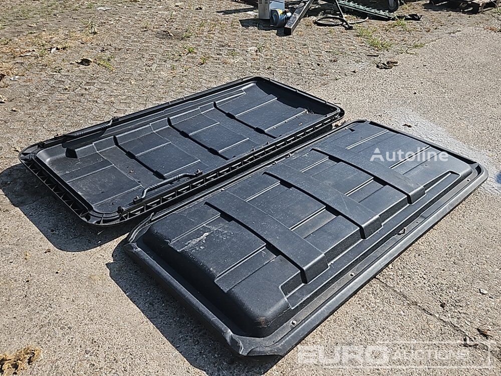 Prodaje se Roof Covers krovni prtljažnik na aukciji