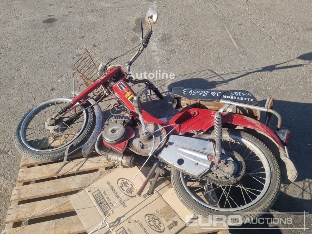 Prodaje se Mobylette Scooter moped na aukciji