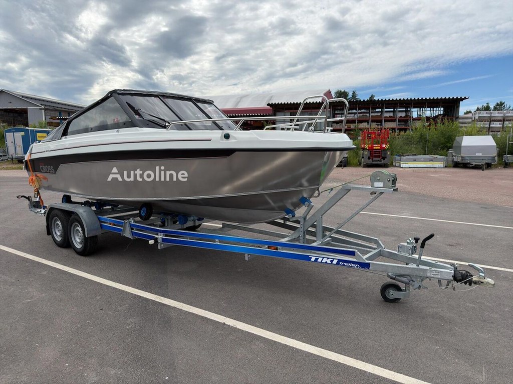 Prodaje se Yamarin Cross 62 BR, | Yamaha F150 | Only 56 hrs čamac na aukciji