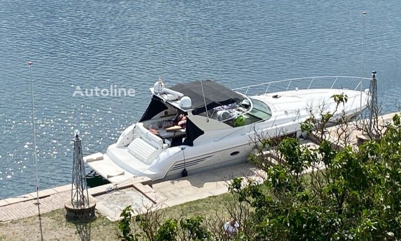 Prodaje se Carver Trojan Express 44 čamac na aukciji