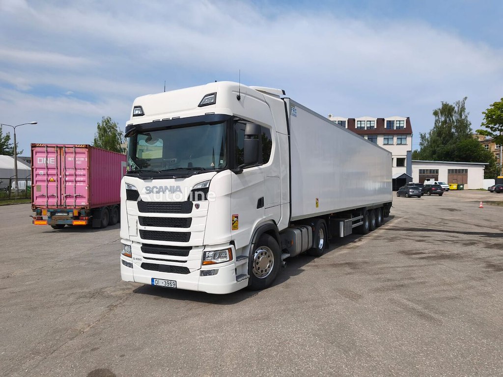 Scania S450 tegljač