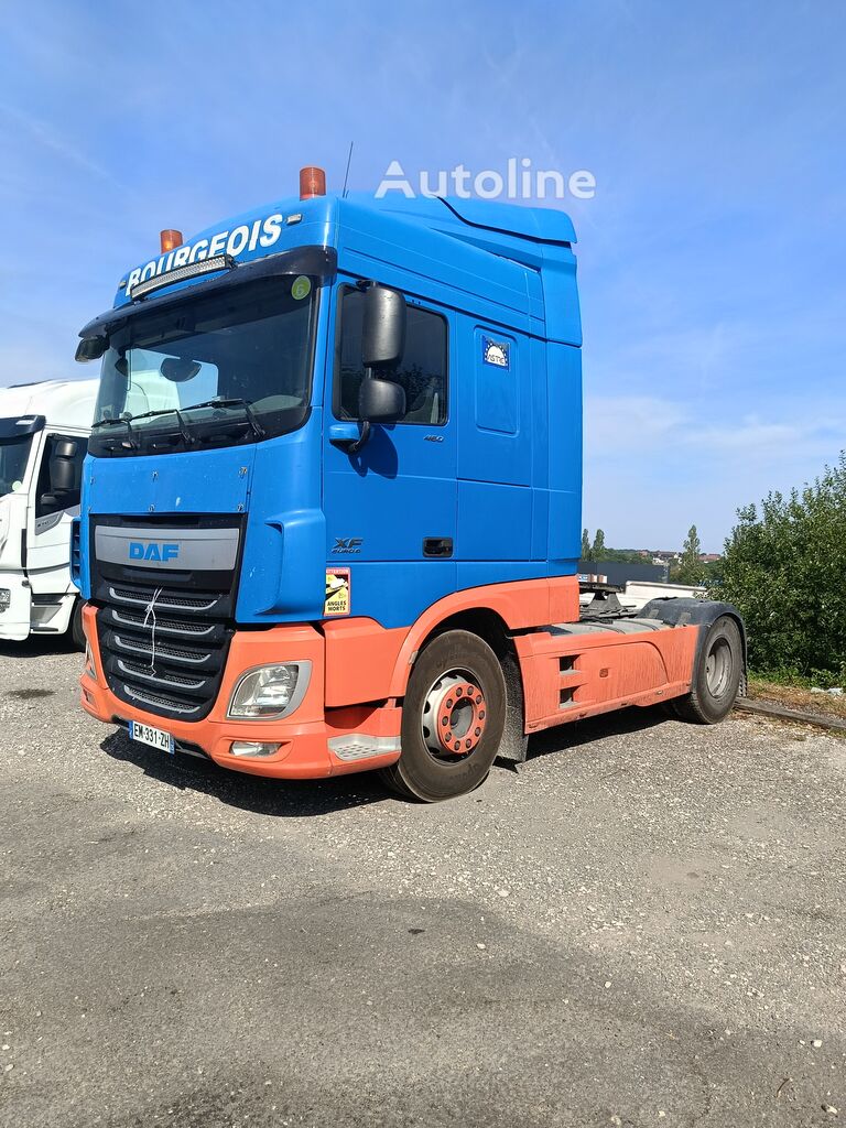 DAF XF 105 460 tegljač
