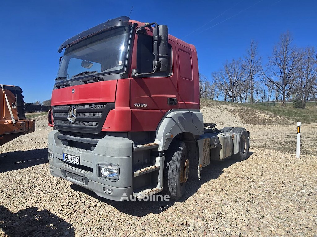 Mercedes-Benz Axor 1835 tegljač