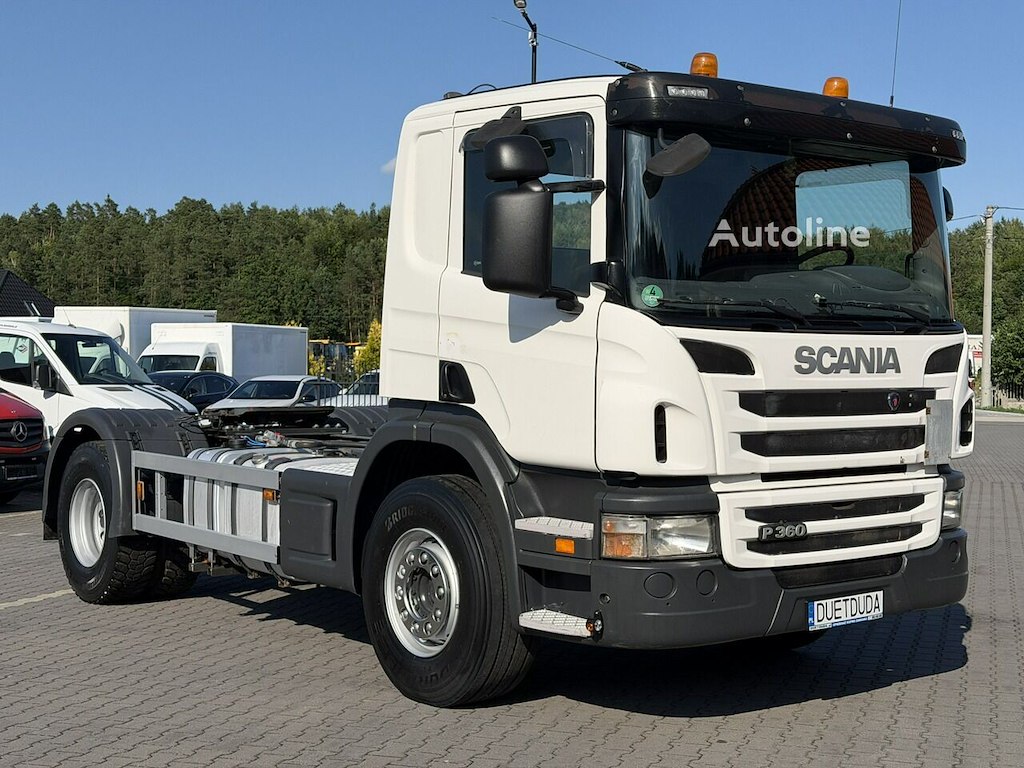 Scania P 360 tegljač