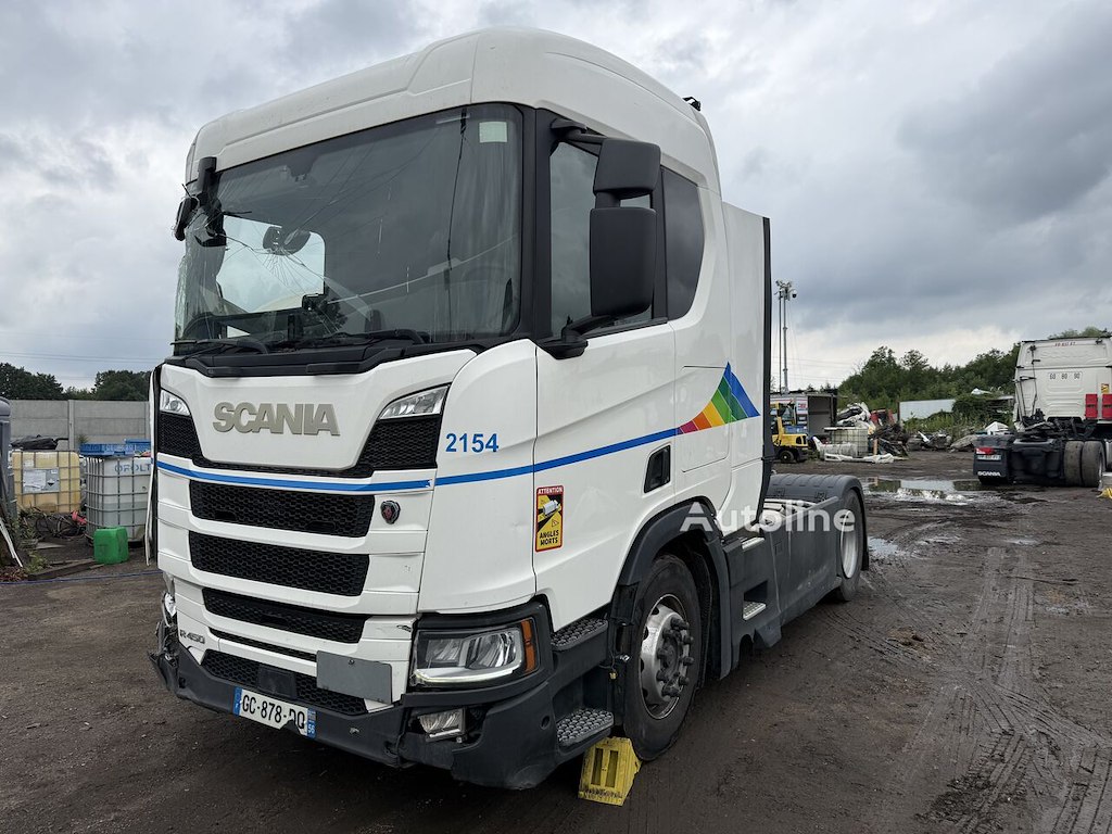 Scania R450 tegljač