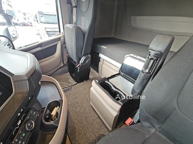 DAF XG 530 FT tegljač