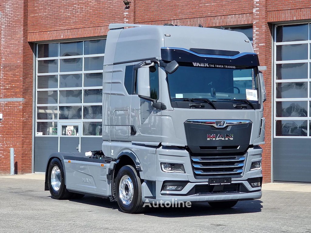Novi MAN TGX 18.520 GX - D30 - Retarder - Full air - Night clima - Navi - tegljač