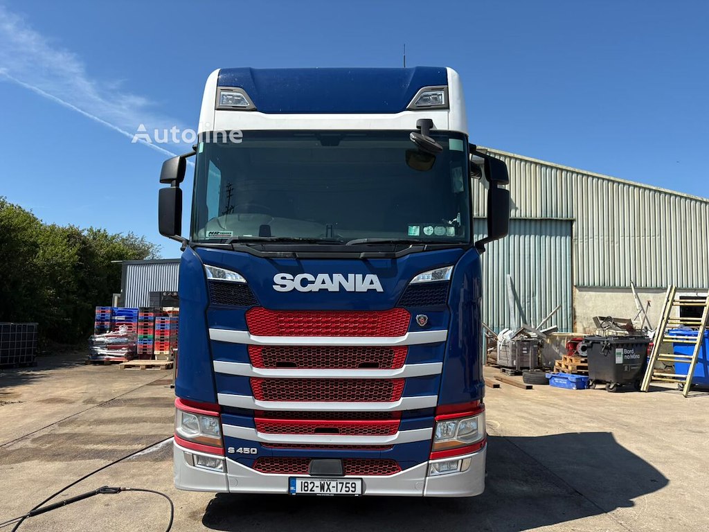 Scania S450 tegljač